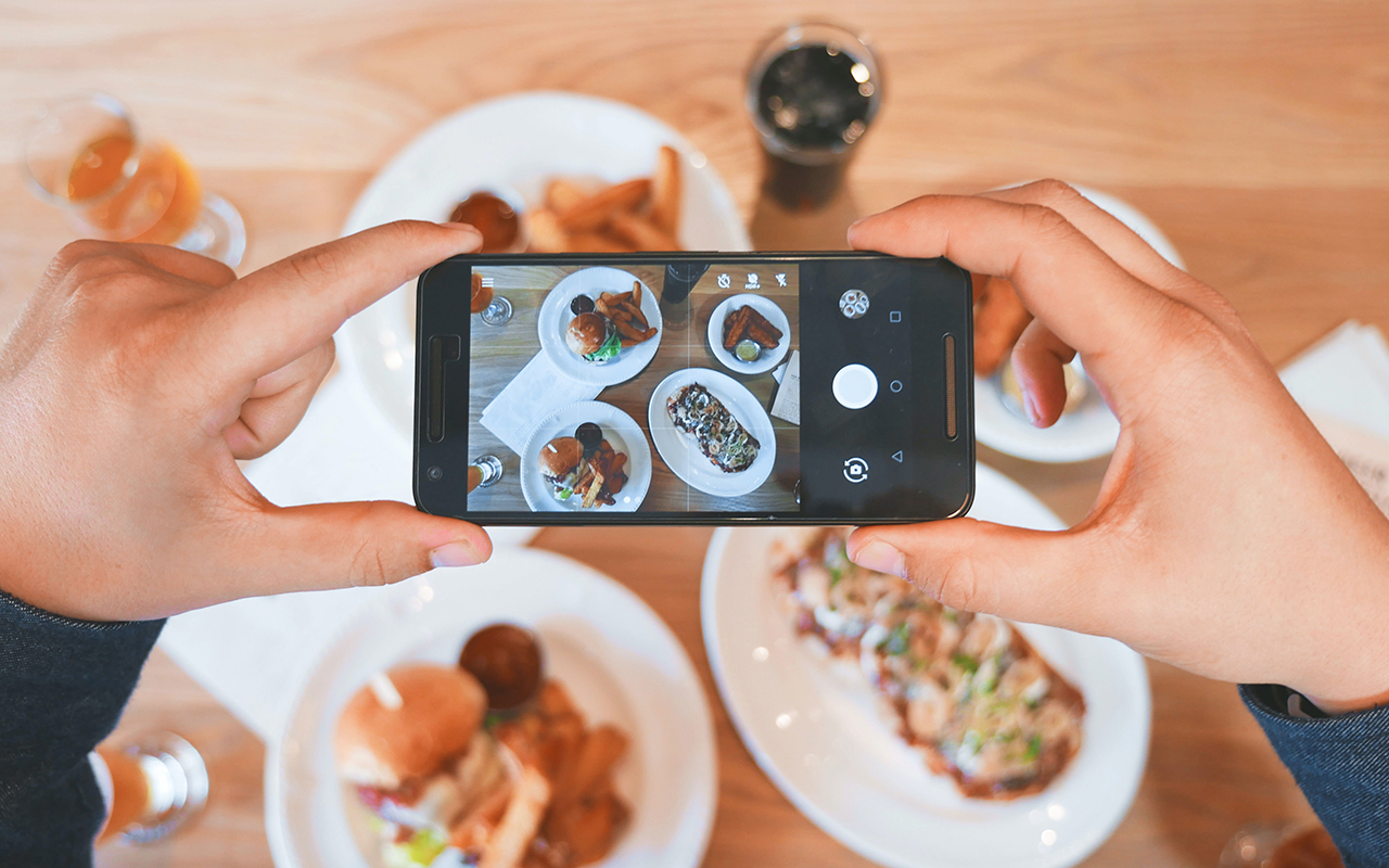Food Influencer Growth: Impact on Restaurant Marketing