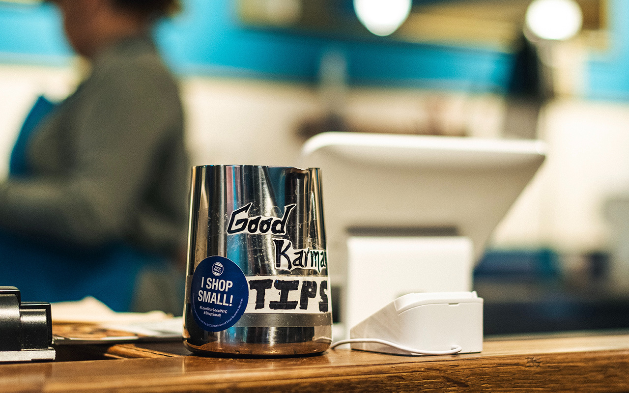 TipHaus Transparency: Simplify Tip Distribution in Restaurants