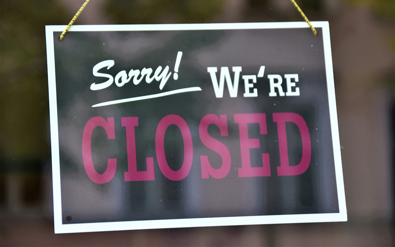 Five Signs of a Failing Restaurant Concept: Key Indicators