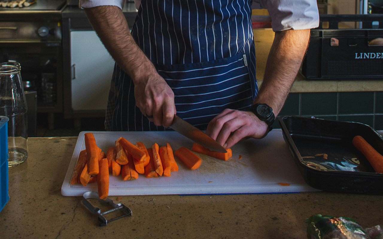 Best Chef Knife – Top Picks for Precision & Durability